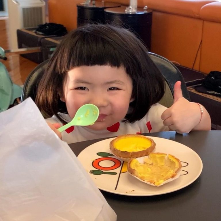 最萌星二代 LUCY 鲜为人知的 10 件事大公开！妈妈 Sophia ：IG 或许有天就会完结！ | Eight FM